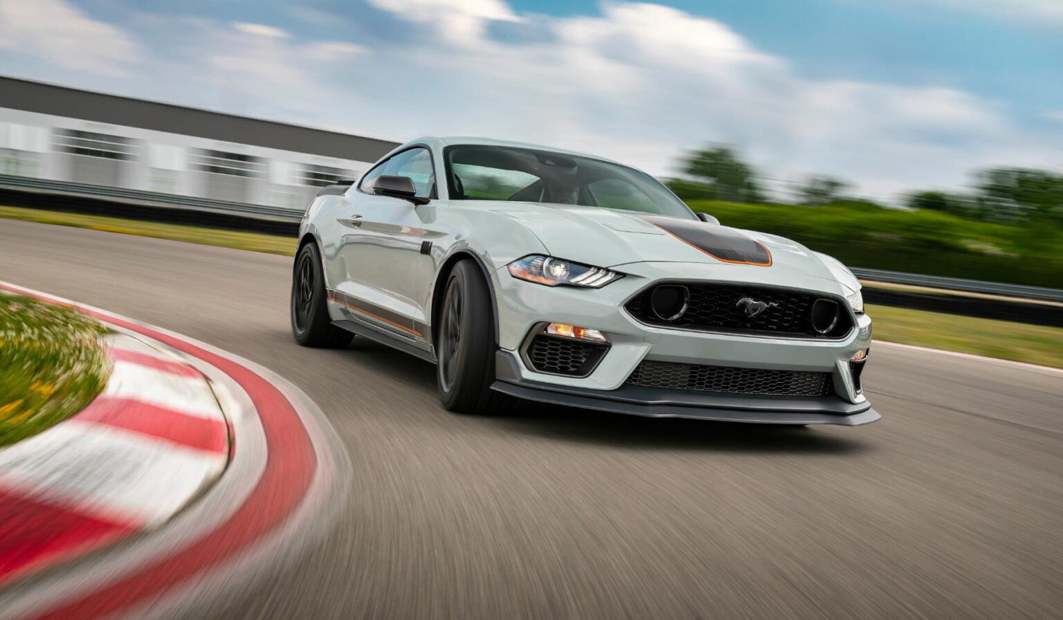 2021 Mach 1 Lower Splitter (Handling Package) - Autoware