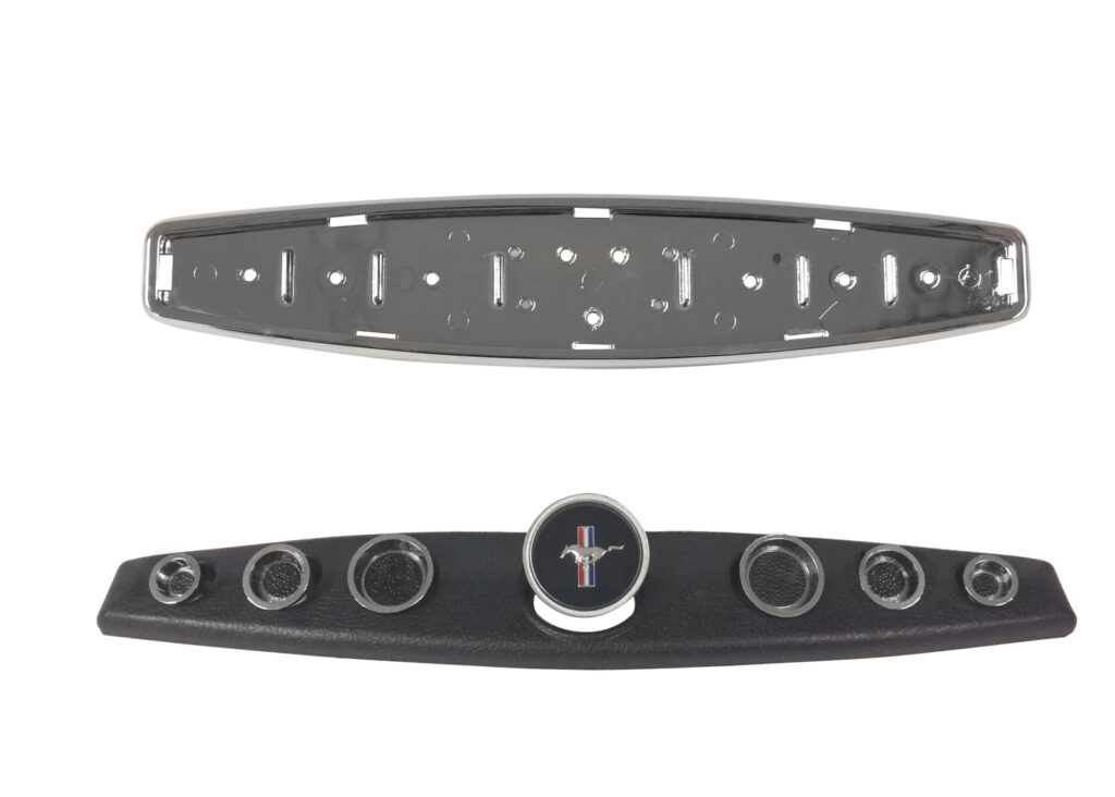 1968 Horn Panel Pad & Bezel Kit - Autoware